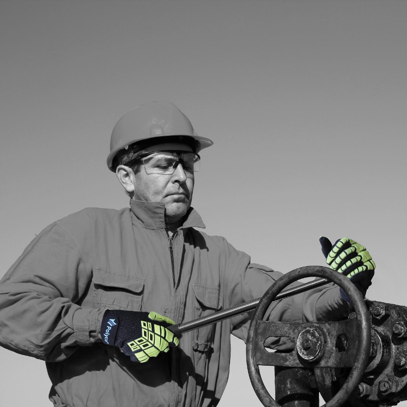 Polyco The Bear Cut/Impact Cold Gloves - SafetyGloves.co.uk