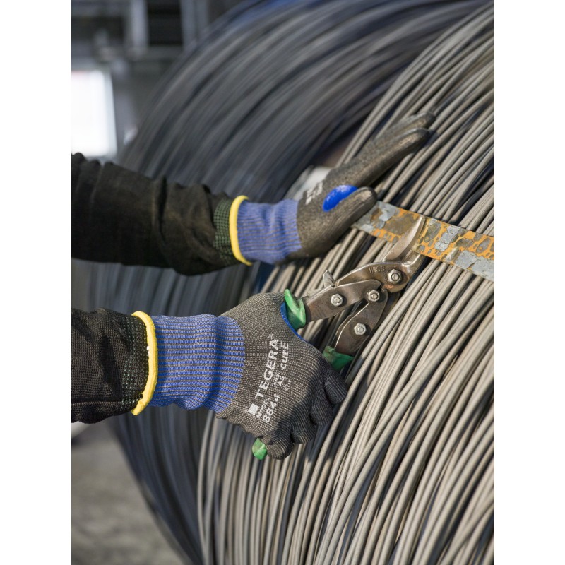 Tegera 8844 Thin Cut-Resistant Gloves - SafetyGloves.co.uk