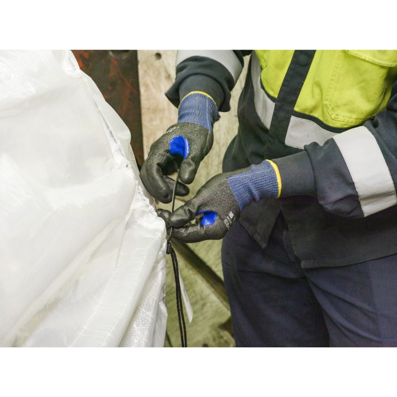 Tegera 8844 Thin Cut-Resistant Gloves - SafetyGloves.co.uk
