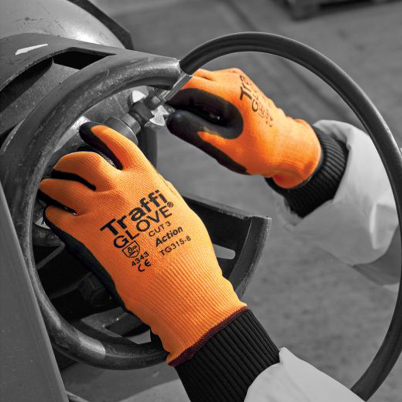 TraffiGlove TG315 Action Level 3 Gloves - SafetyGloves.co.uk