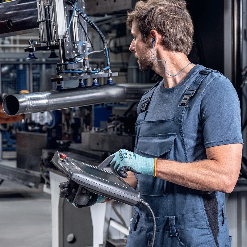 Uvex 60044 Phynomic B XG Work Gloves - SafetyGloves.co.uk