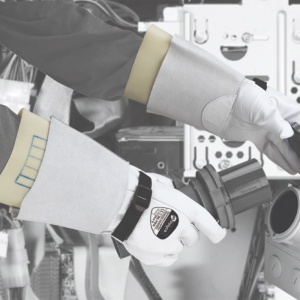 Gauntlet Gloves - SafetyGloves.co.uk